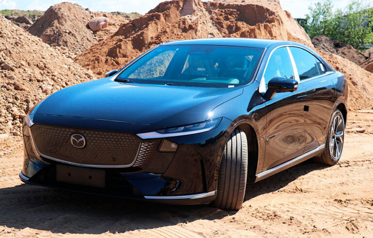 Mazda EZ6, 2025 г.в. (В НАЛИЧИИ в Минске). Полностью русифицирован ...